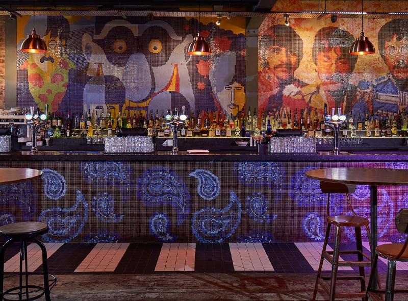 Bar Interior Design Lighting Trends | Lighting Tips 2019 | Retro ...